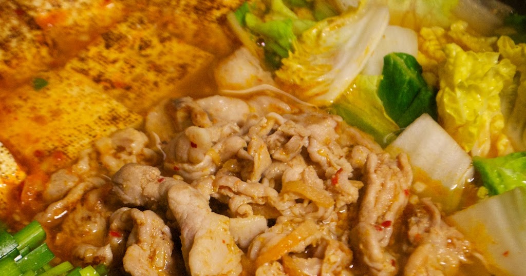 little japan mama : Kimchi Nabe (Hot-Pot)