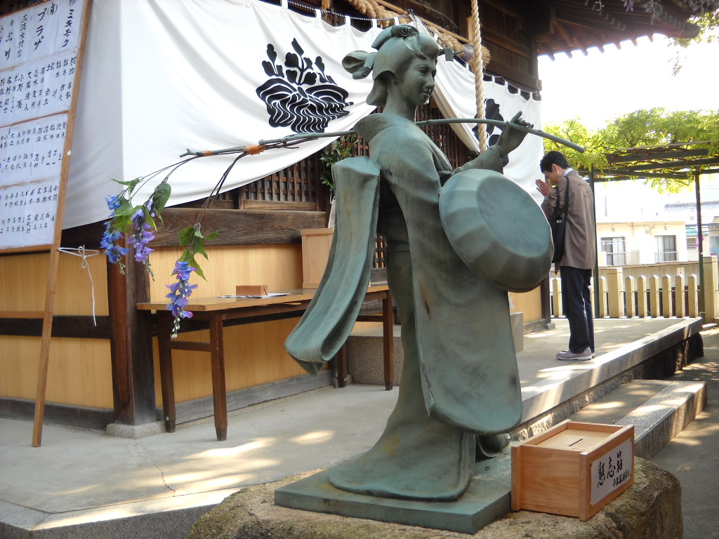 Daily Glimpses of Japan: Sennen Fuji Flowers - Wisteria In Shiso City ...