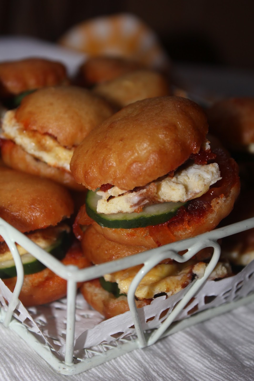 love to cook , love to eat: MINI BURGER