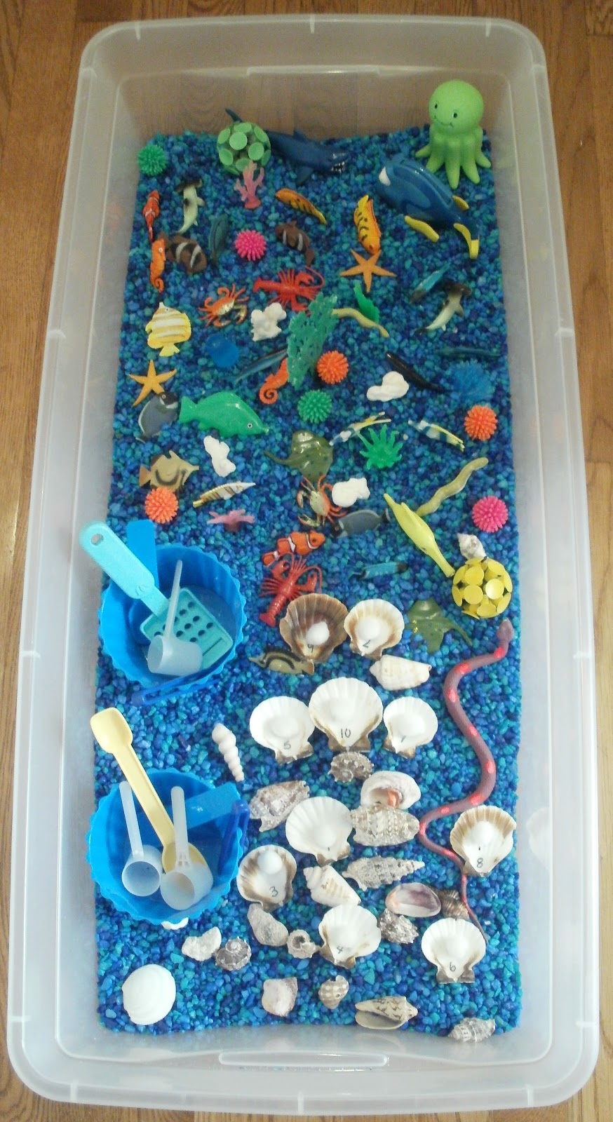 Little Stars Learning: Ocean Sensory Bin
