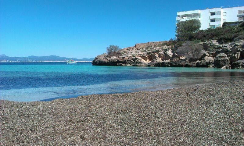 A tuttiplan: VAMOS... a bañarnos en Cala Blava