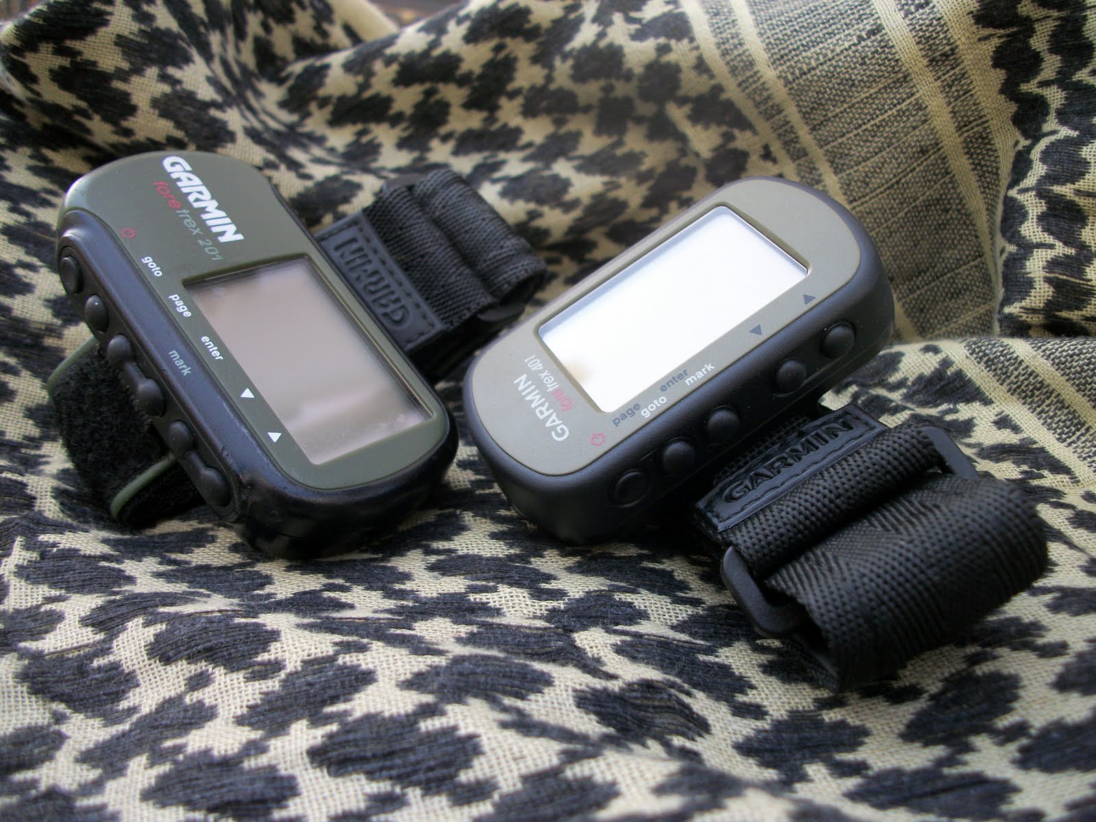 Garmin Foretrex 401 || Review