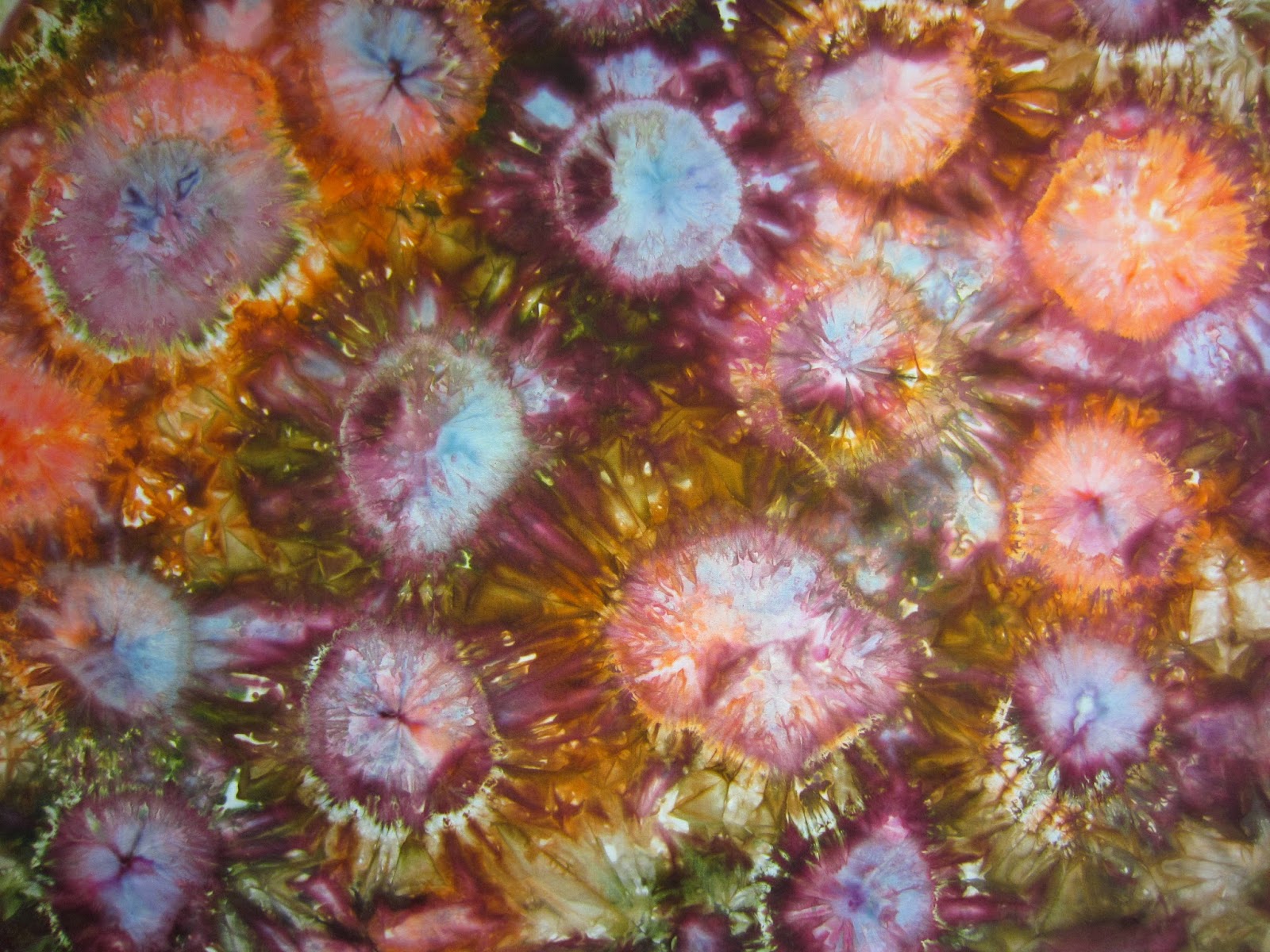 Carol R. Eaton Designs: Whiffle Balls + Fabric Paint + Dye!