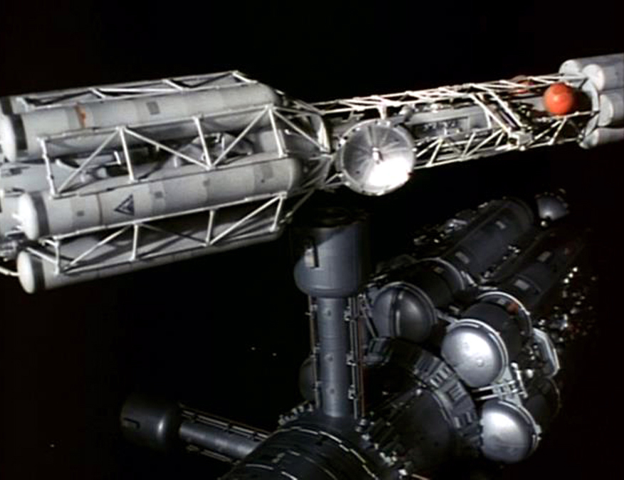 13: SPACE: 1999 - Dragon's Domain / Incorporated Television Company - 1975