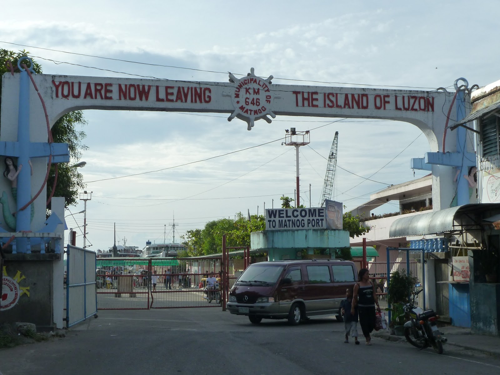 A Road To Everywhere: Soaked in Sorsogon Day 2: The Beaches of Matnog