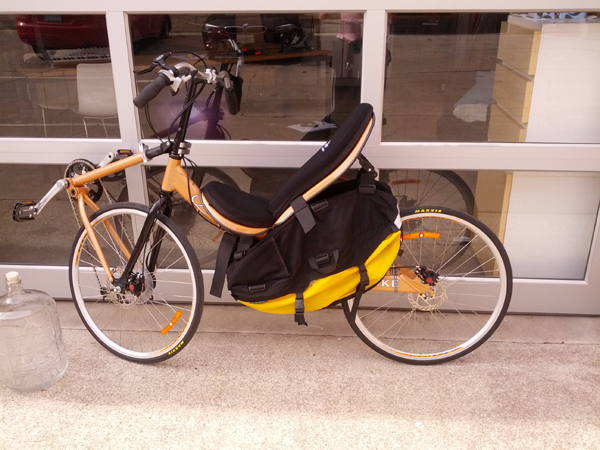Recumbent bikology in the urban jungle.: Panniers and bags for Cruzbike ...