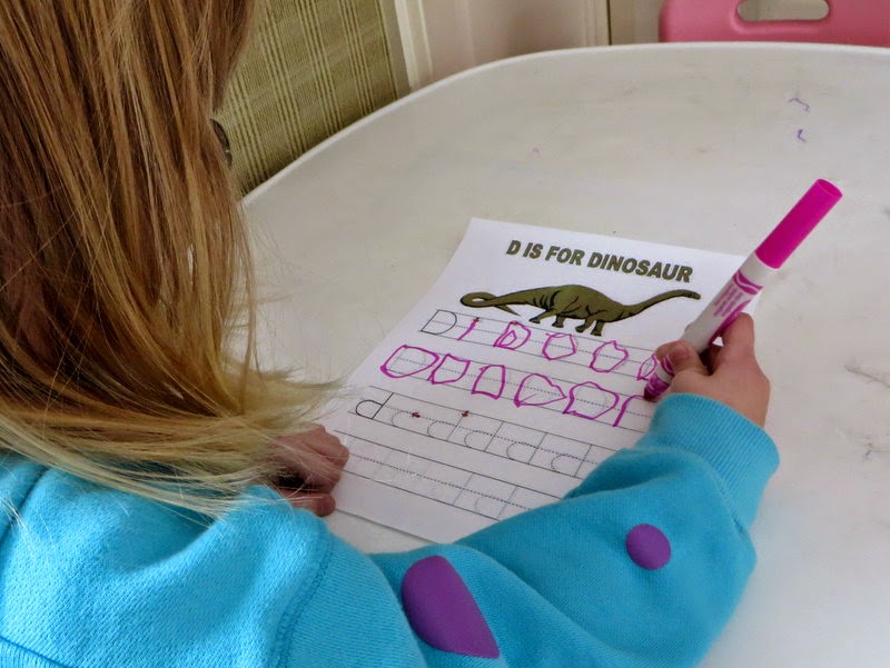 Mom's Tot School: D is for Dinosaurs!