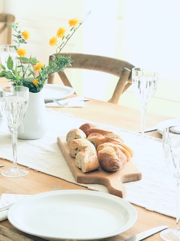 Little Farmstead: Three Simple Ideas For Your Farmhouse Dinner Table...