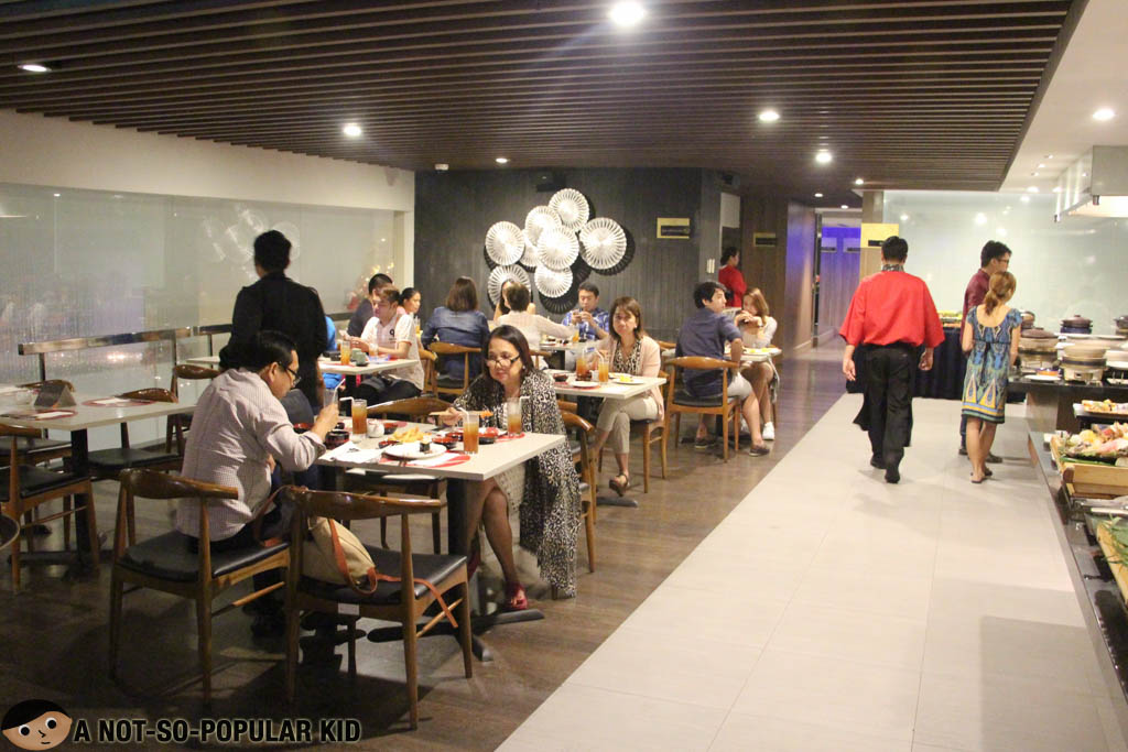 Yanagi Cosmopolitan's Japanese Buffet in Midas Hotel - A Not-So-Popular ...