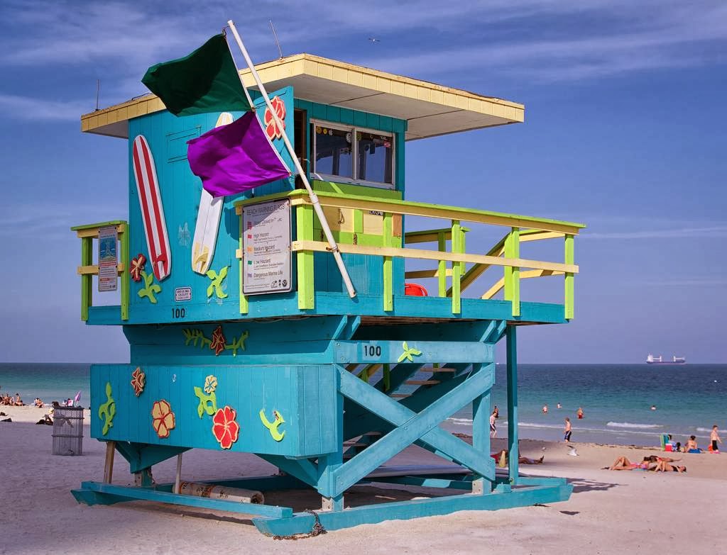 The Lifeguard Towers of Miami Beach ~ Kuriositas