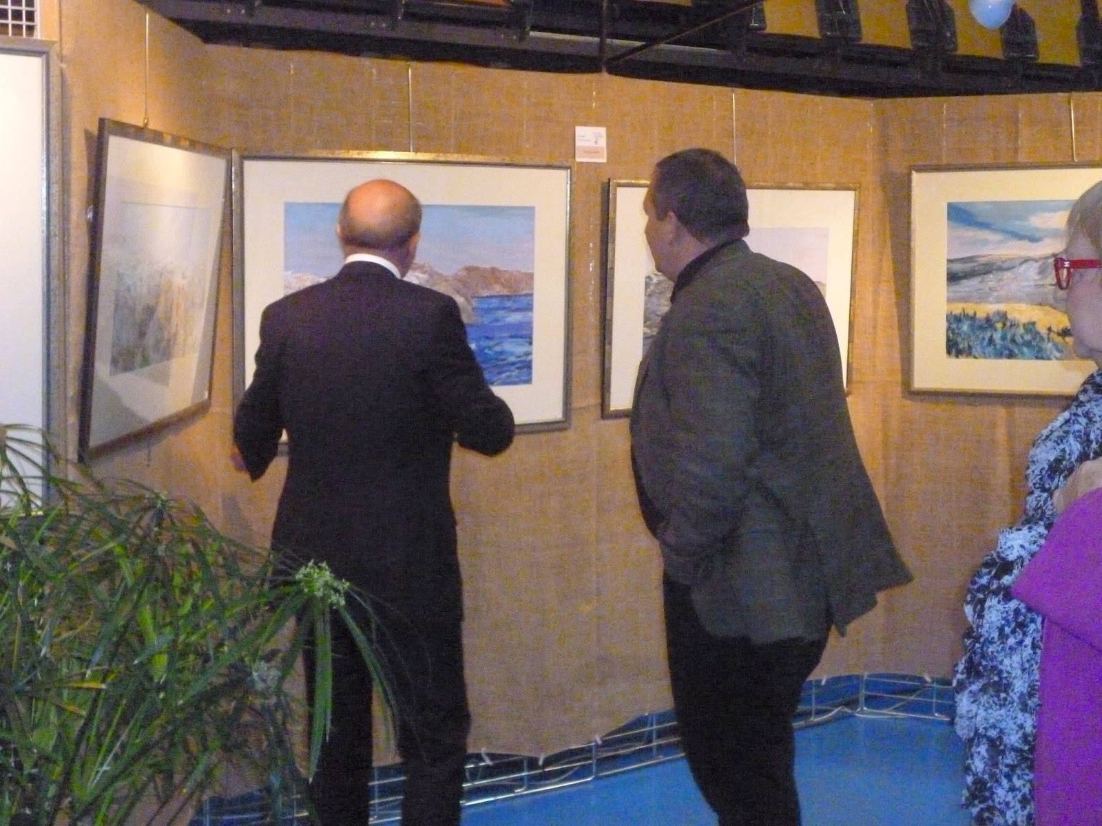 BLOG DE JEAN-LUC MANOURY: Les 3 conseillers municipaux FN de Pont-à ...