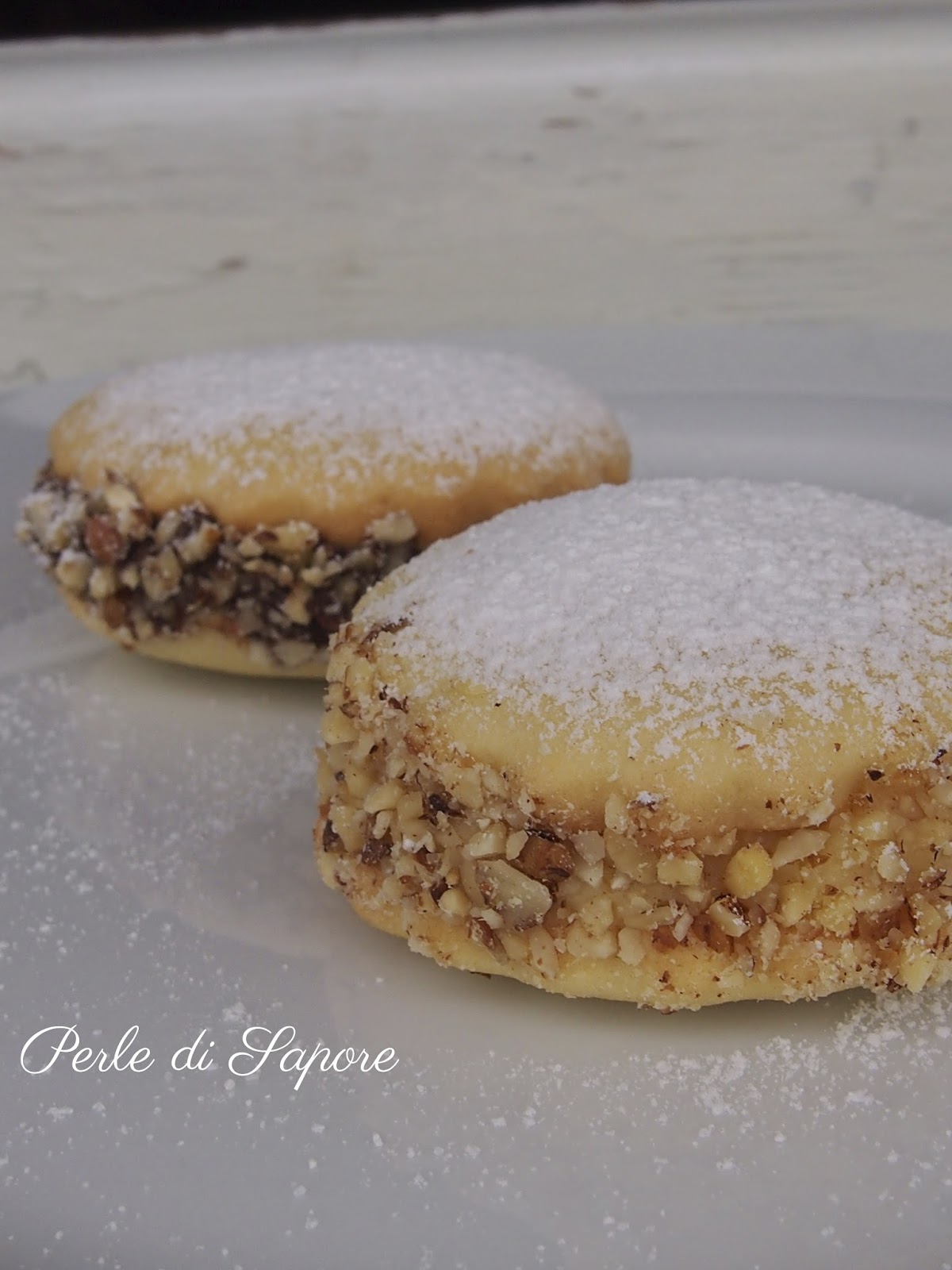 Perle di Sapore: Cinesini alla Crema e granella di nocciole
