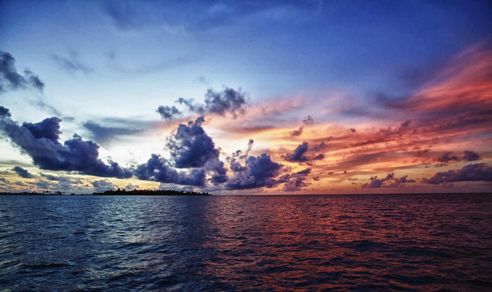 Sunsets Photos from Maldives ~ Static Tours Journal