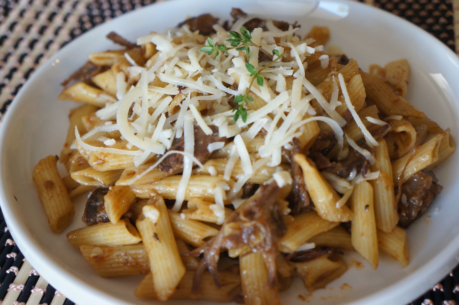 Gourmet by Kat: Braised short rib with penne pasta