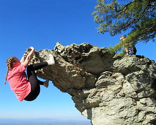 Hiking with a Fat Bald White Guy: HANGING ROCK STATE PARK- HANGING ROCK ...