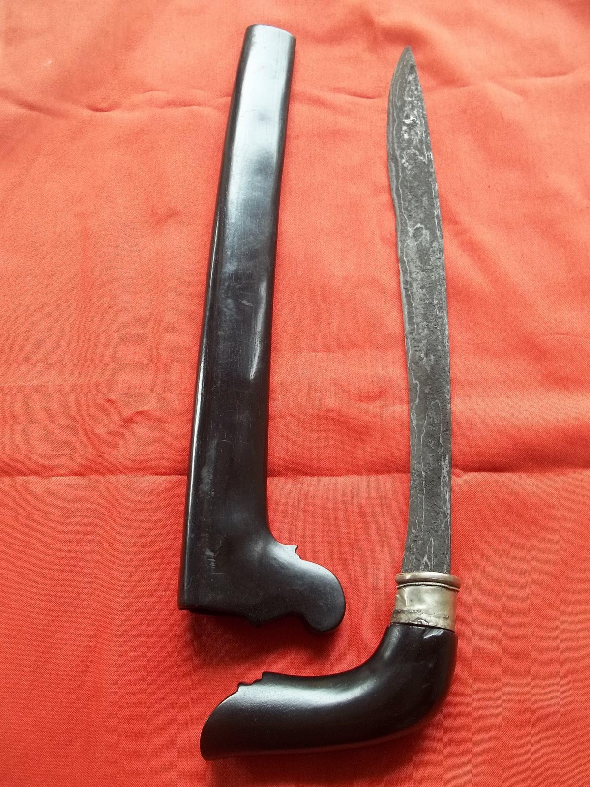 Keris Pusaka Indonesia: Badik Bugis