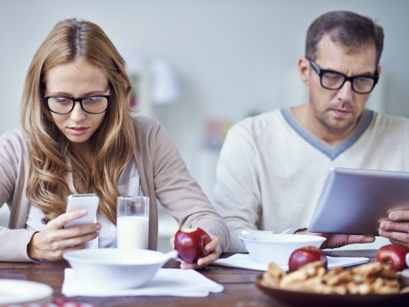 Psicologia al Alcance de Todos: LA CIBERADICCIÓN Y SUS RIESGOS