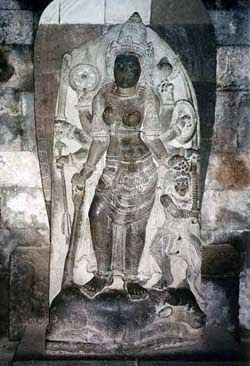 Candi Prambanan - Sejarah dan Legenda Roro Jonggrang