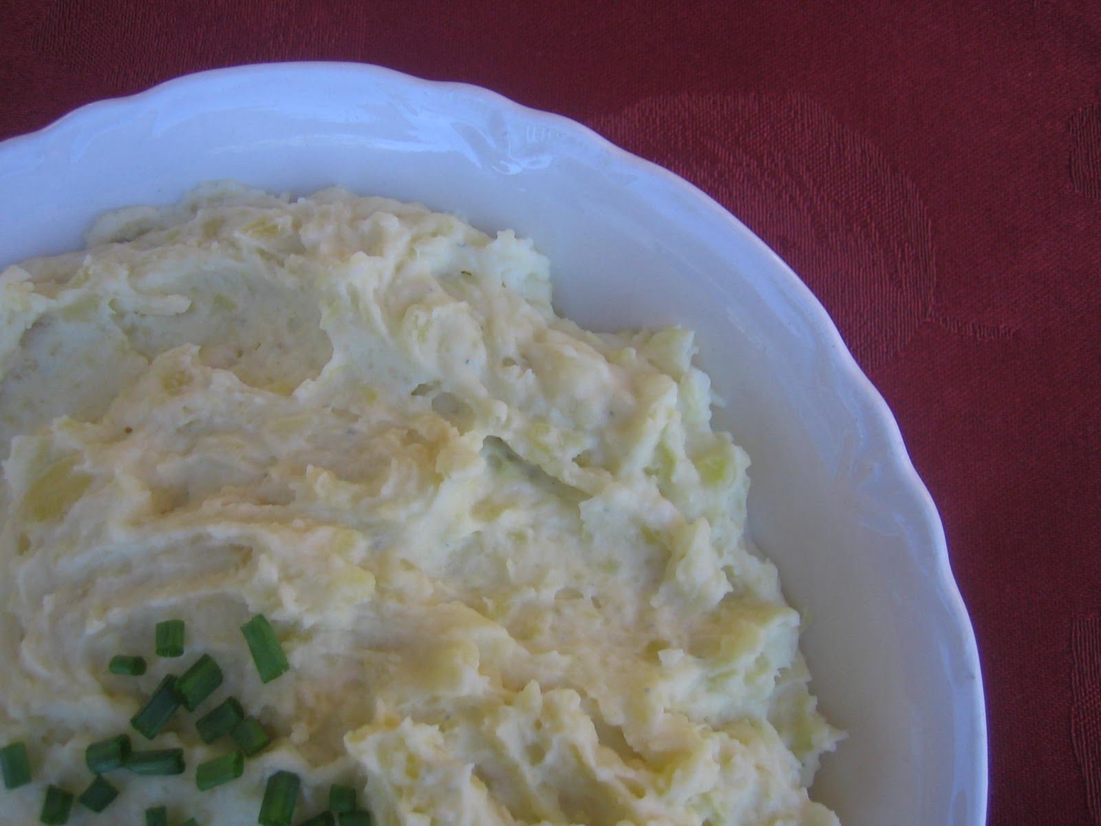 Roasted Apple and Bleu Cheese Mashed Potatoes ~ Edesia's Notebook