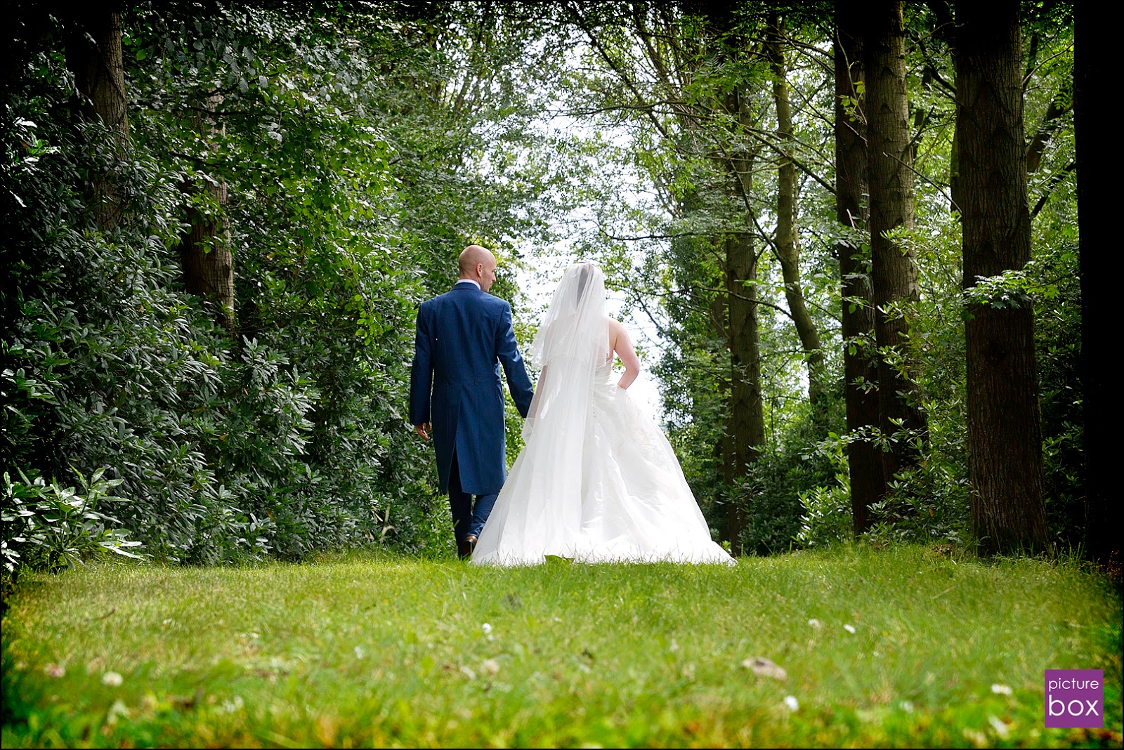 Picture Box : Jaime and Luke at Consall Hall Gardens, Consall. 3rd ...