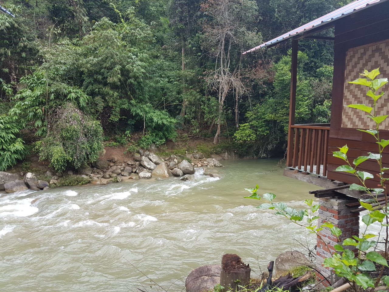 Family Day Di Kuala Razila, Gopeng, Perak (1st Day) ~ A Beginning Of Life