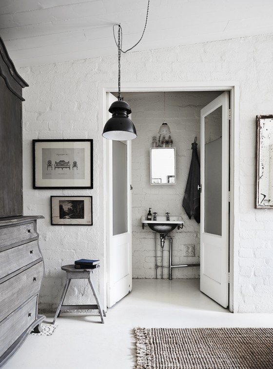 my scandinavian home: 'The White Room' - a studio with beautiful one ...