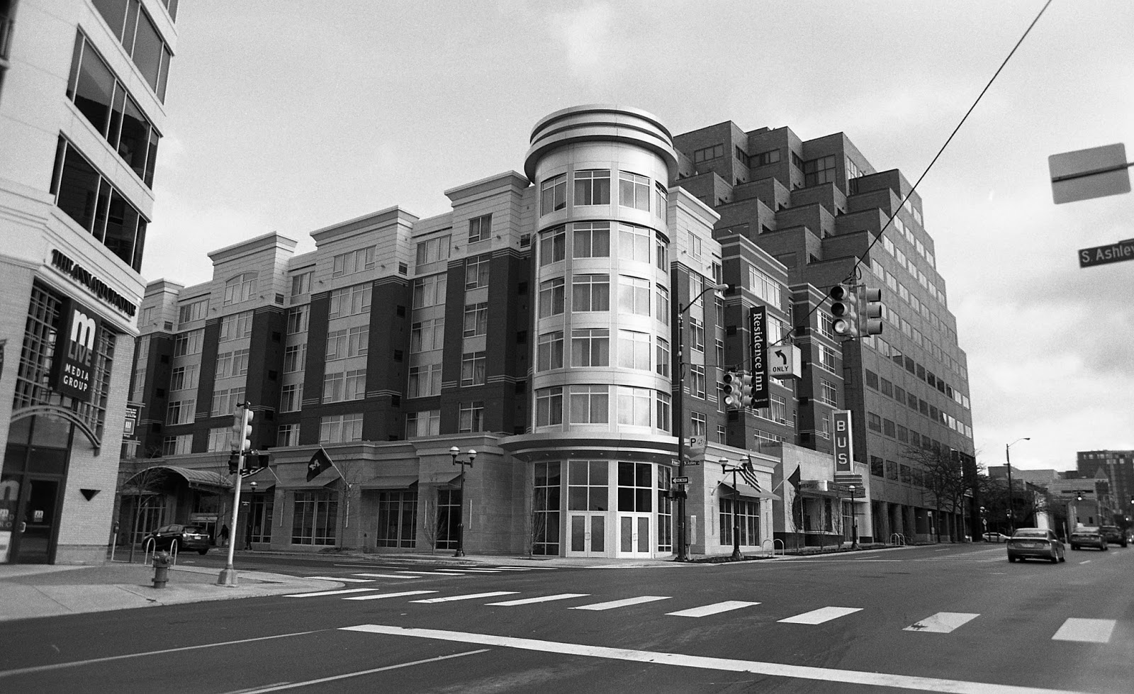 Random Camera Blog: The Chinon CS-4