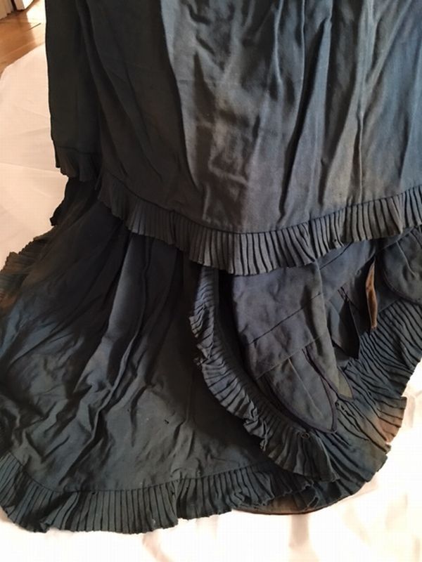 All The Pretty Dresses: Natural Form Era Dress