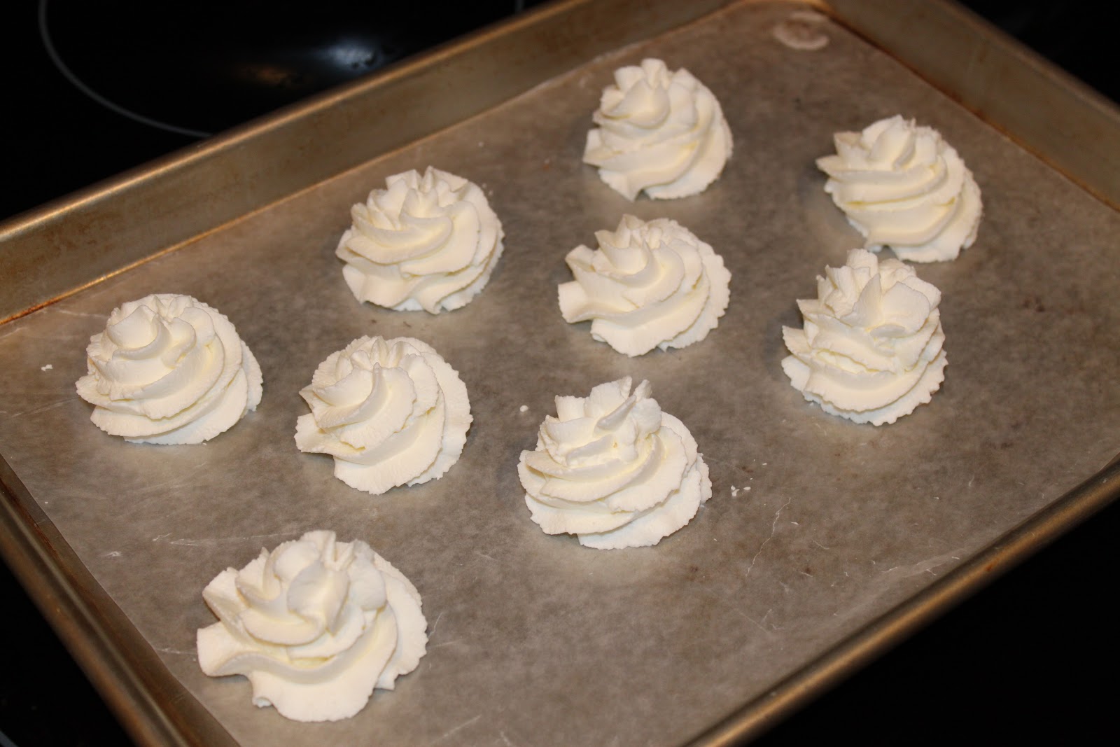 Mama Clucks: Frozen Whipped Cream Minis