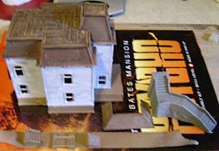 KirkTrekModeler's Model Blog: PSYCHO! Bates Mansion, Polar Lights Kit ...