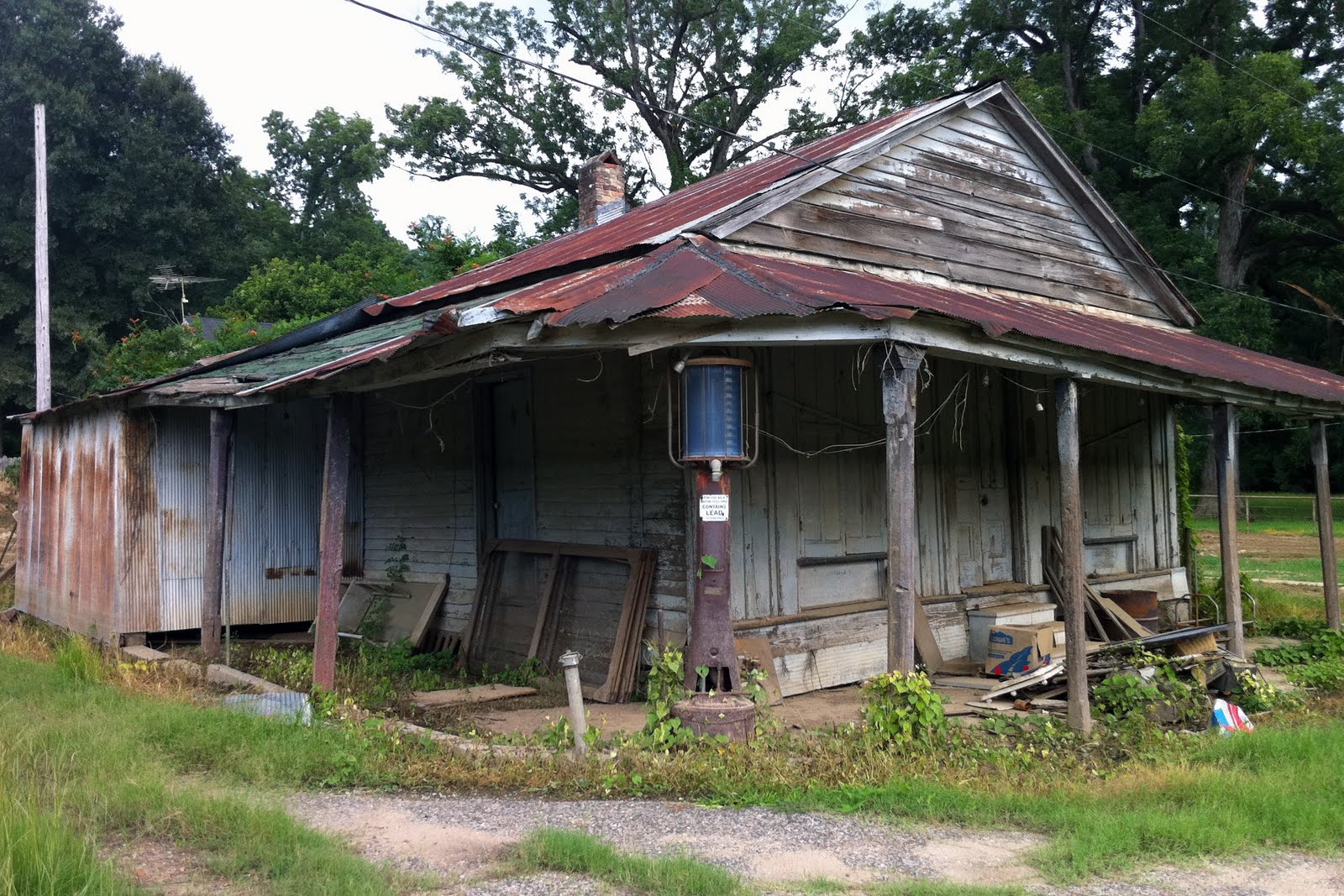Roadside Trail Mix: Rodney, Mississippi: "ghost town"