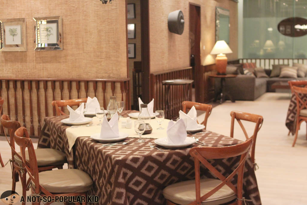 Balesin Islander Restaurant of Alphaland City Club, Makati - A Not-So ...