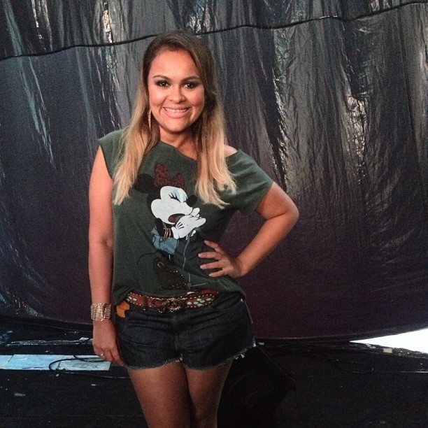 Samyra Show com seus looks é tendência no Forró | Forrozão Na Net ...