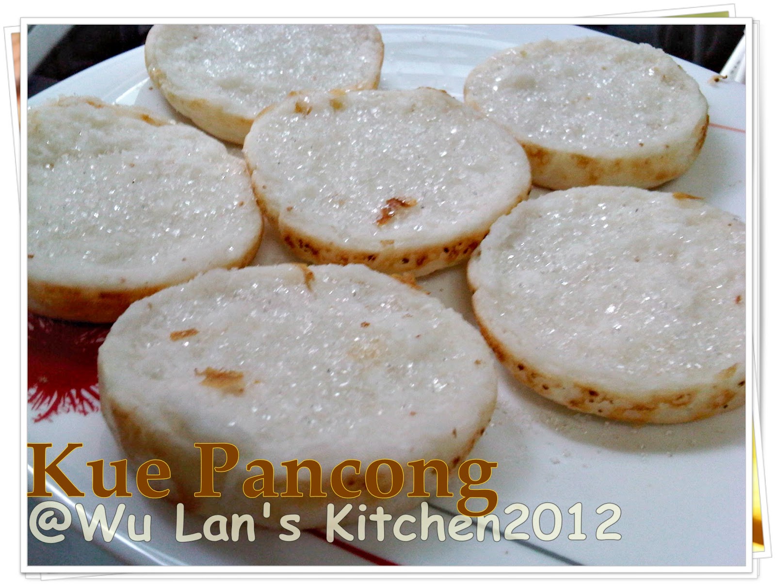 Wu Lan's Kitchen: KUE PANCONG