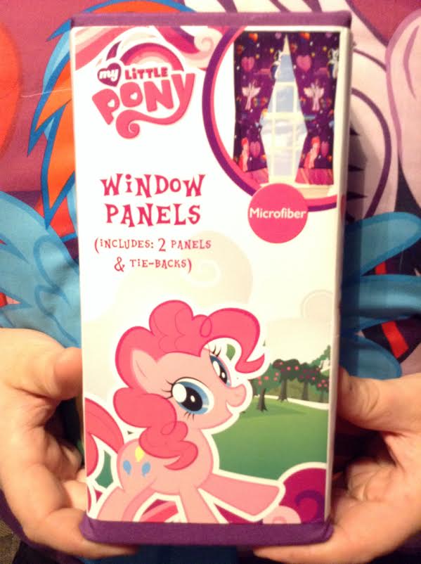 Equestria Daily - MLP Stuff!: Random Merch - Window Curtains