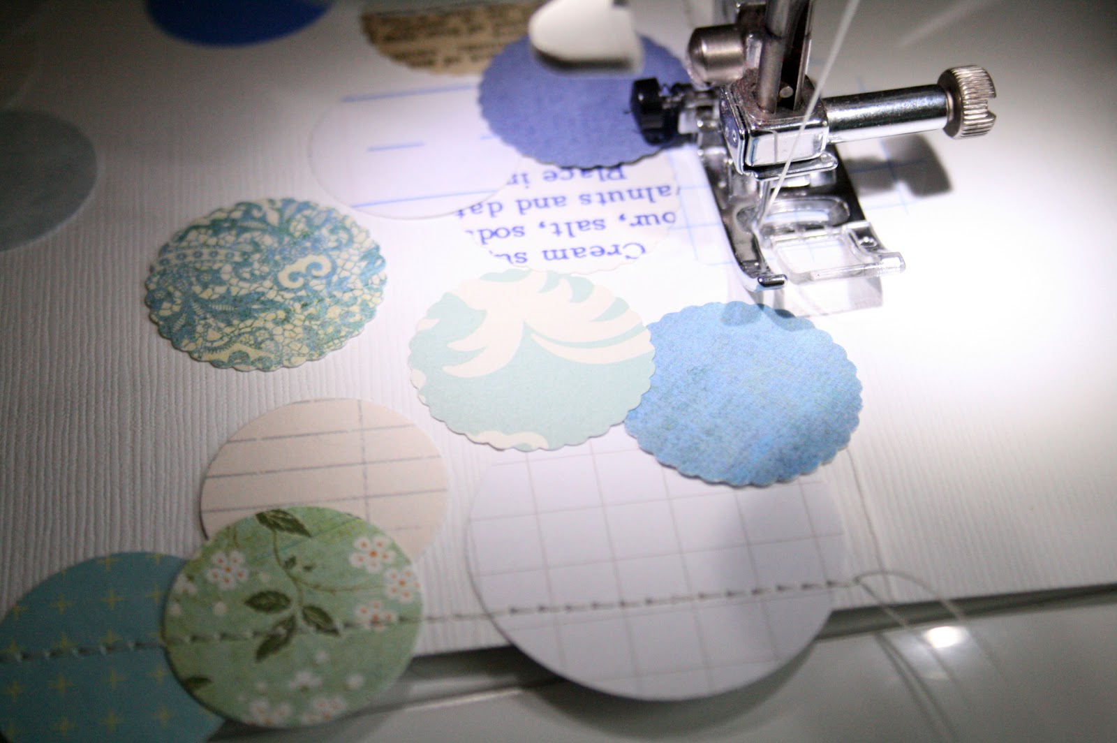 The Creative Place: DIY :: Scrap Paper Rounds Card