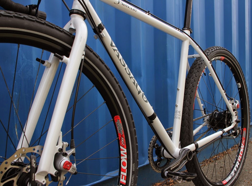 The Monkey Lab: Vassago Fisticuff with Rohloff SPEEDHUB