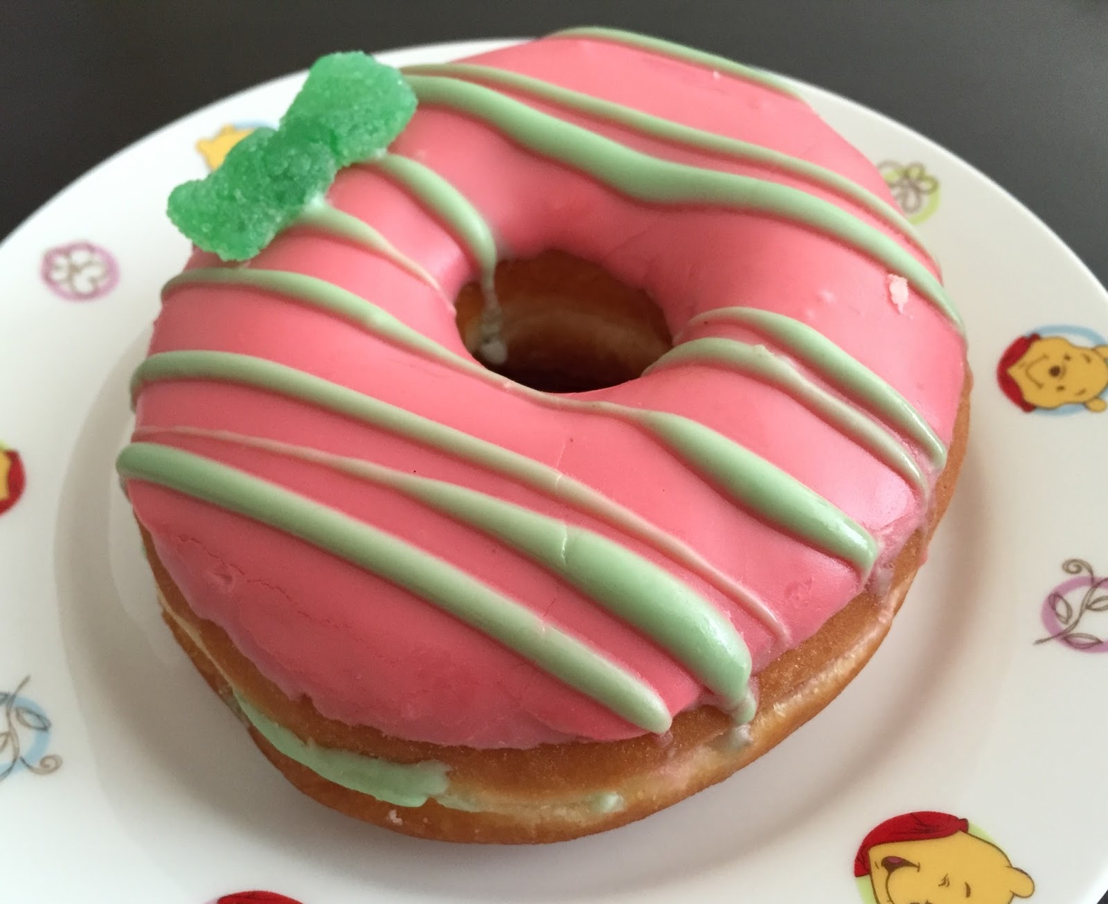 Sour Watermelon Slurpee Donut From Seven-Eleven / セブンイレブンのサワー ウォーターメロン ...