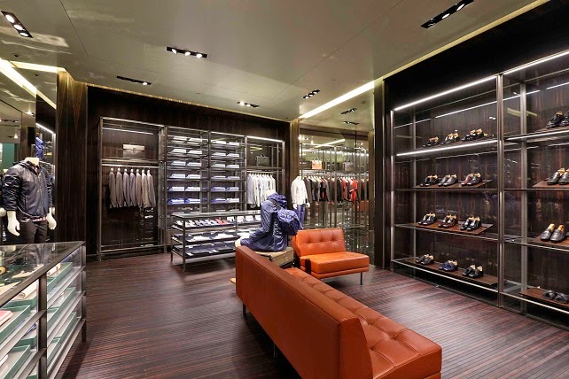 mylifestylenews: PRADA Opens Fourth Store in Bangkok