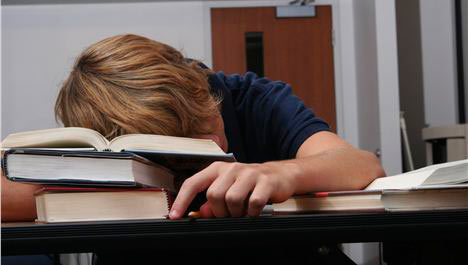 Why Am I Always Tired - Why People Get Tired?