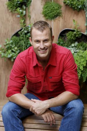 Pepi's Symposium: A Fat and Fabulous Swan