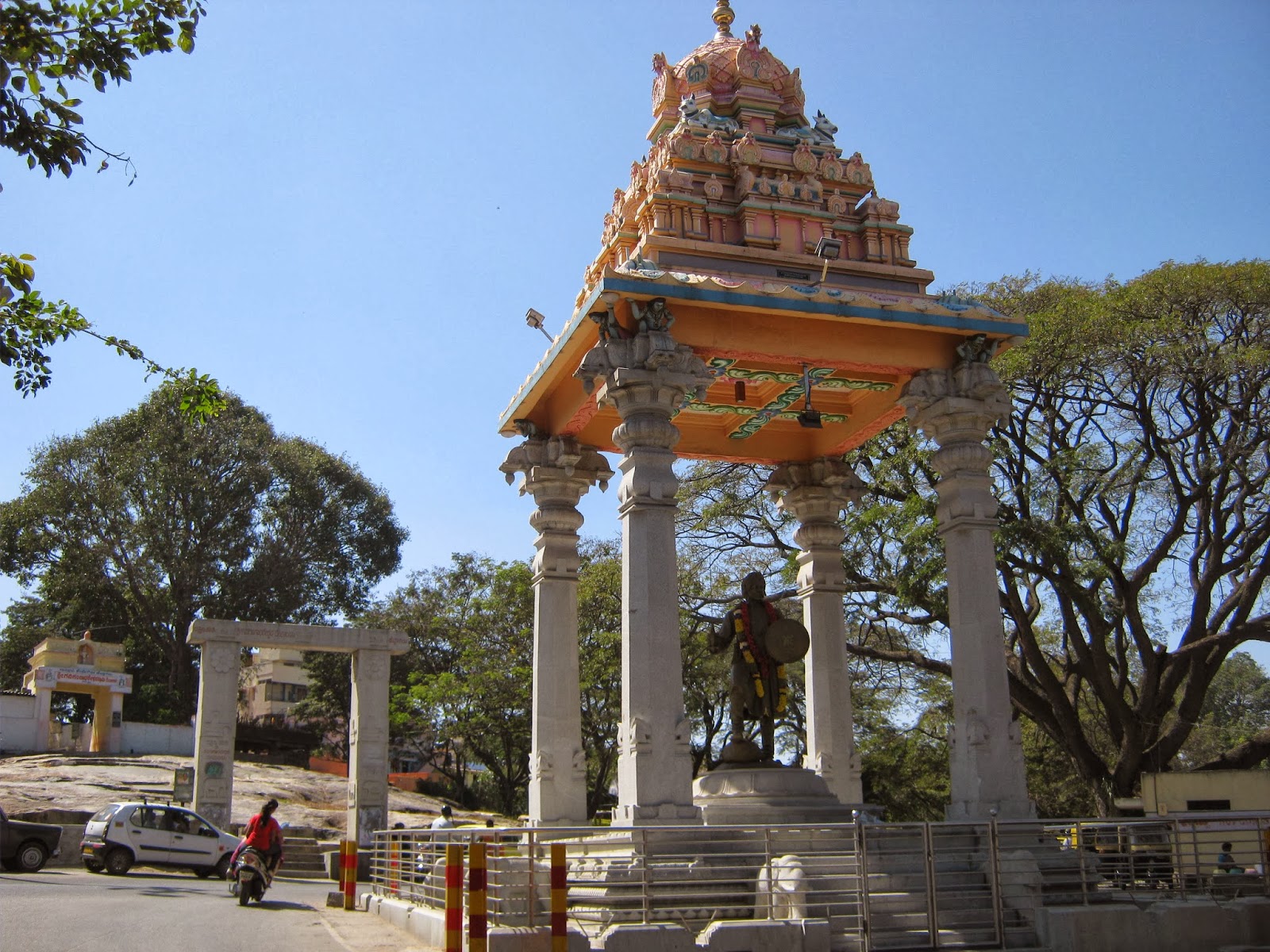 Bengaluru Dakshina Kaashi - Sri Gavigangadhareshwara temple , Gavipuram ...