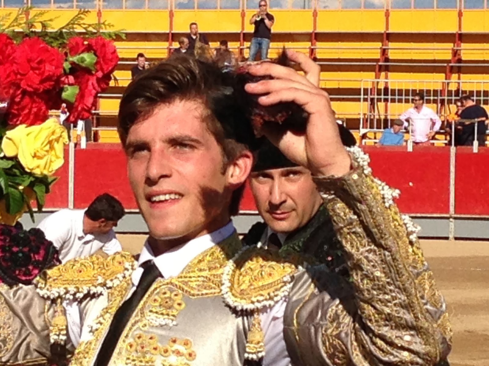 El Redondel Taurino: CERCEDA (MADRID) 01-09-13 OTRO GRAN TRIUNFO DE ...