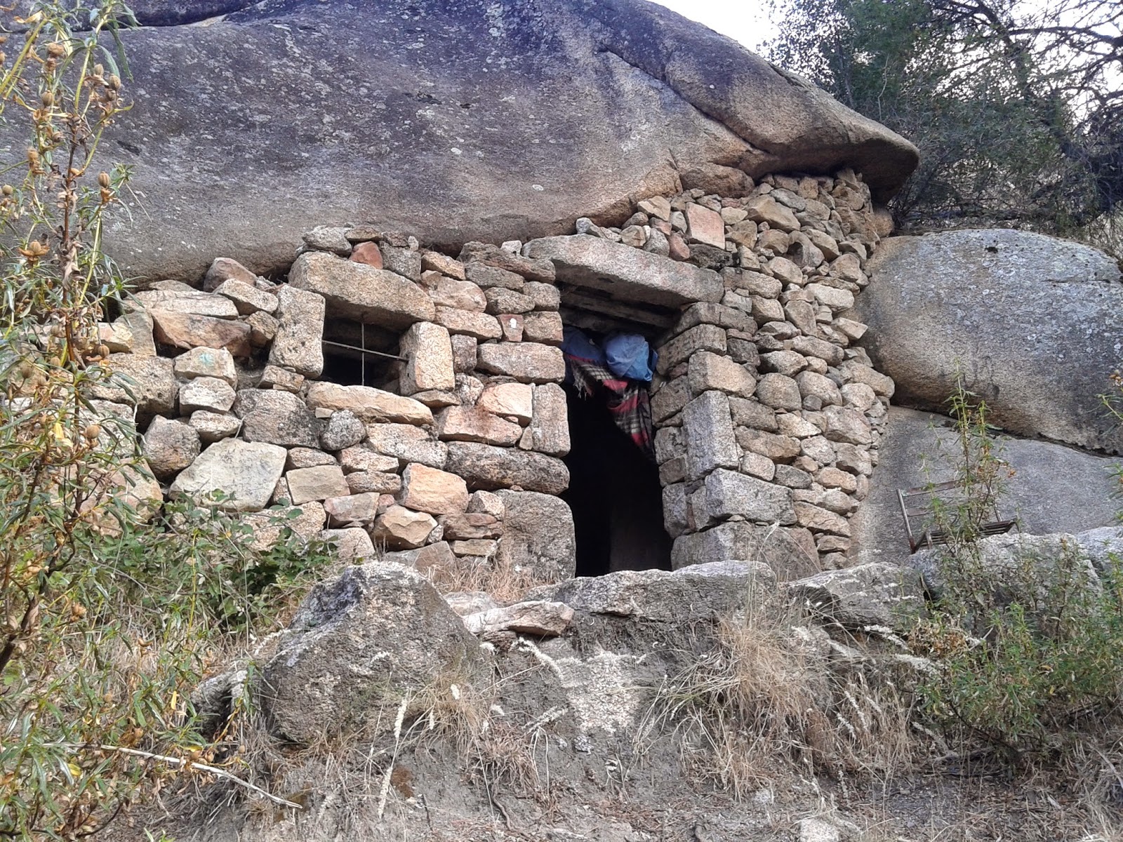 El Rincón del Mojarra: La Pedriza. Choza Kindelán, Refugio Giner de los ...