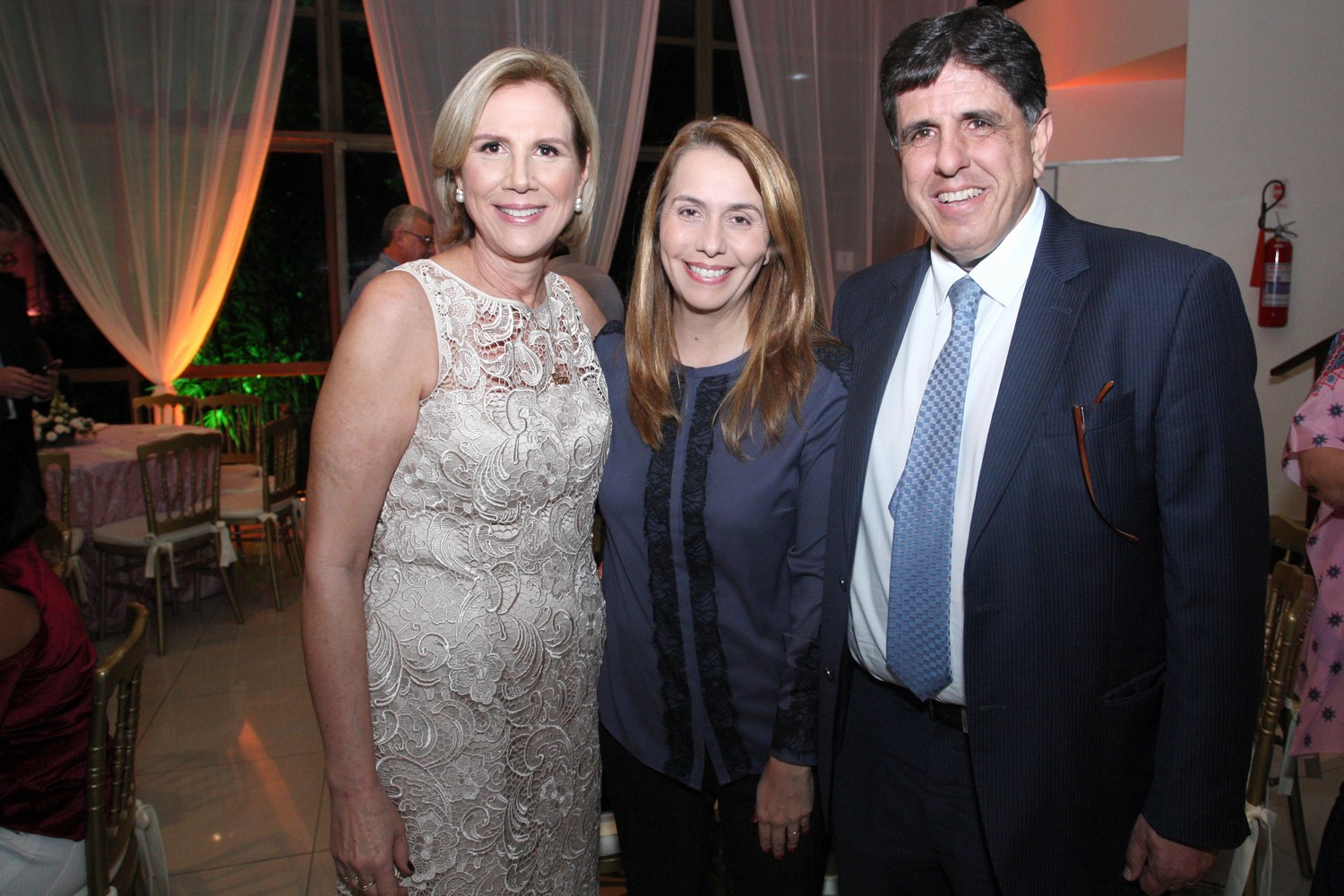 FRANKLIN TOSCANO | Embaixador do RIO : ELIZABETH SAVALA, MARIO GOMES E ...