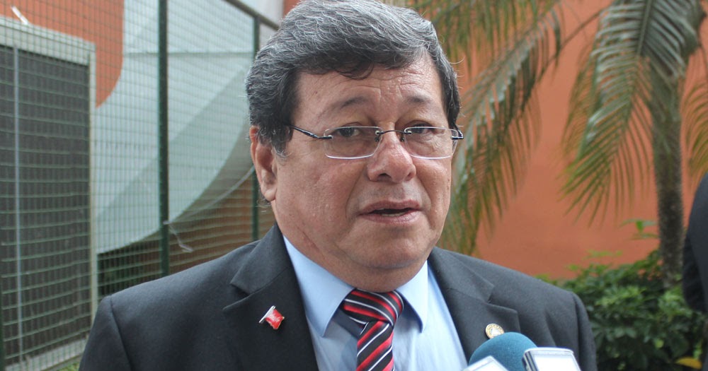 Autoridades Estadounidense Retienen a Familiares de Merino en Houston ...