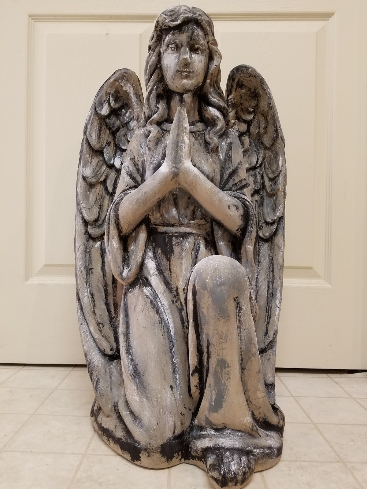 Haunted Hill, Inc.: Stigmata Statue