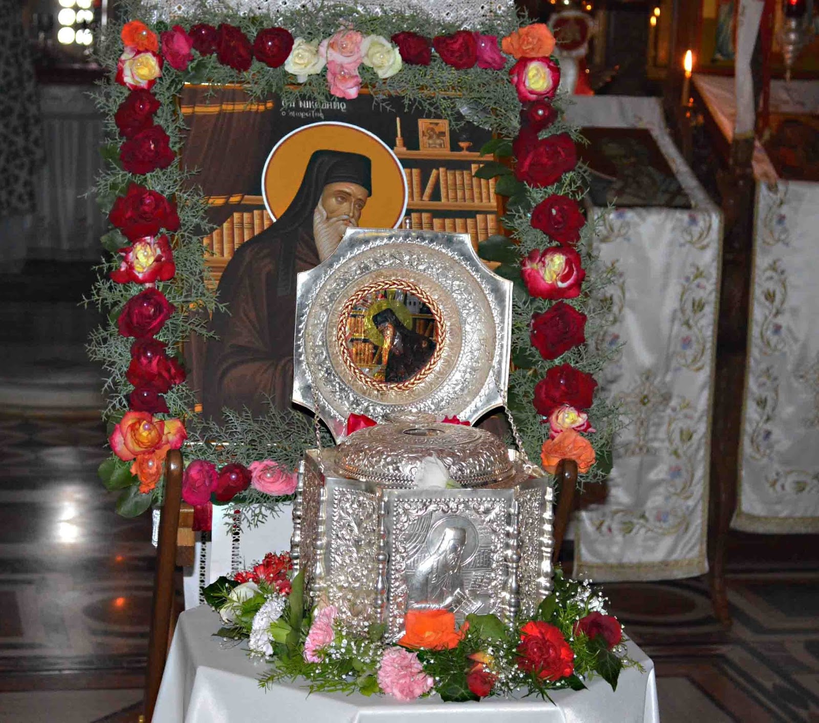 Greek Orthodox Religious Tourism: Η ΤΙΜΙΑ ΚΑΡΑ ΤΟΥ ΟΣΙΟΥ ΝΙΚΟΔΗΜΟΥ ΤΟΥ ...