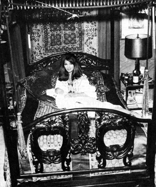 A Dandy In Aspic: Talitha Getty - Icon of 1960's Hippie/Bohemian Style