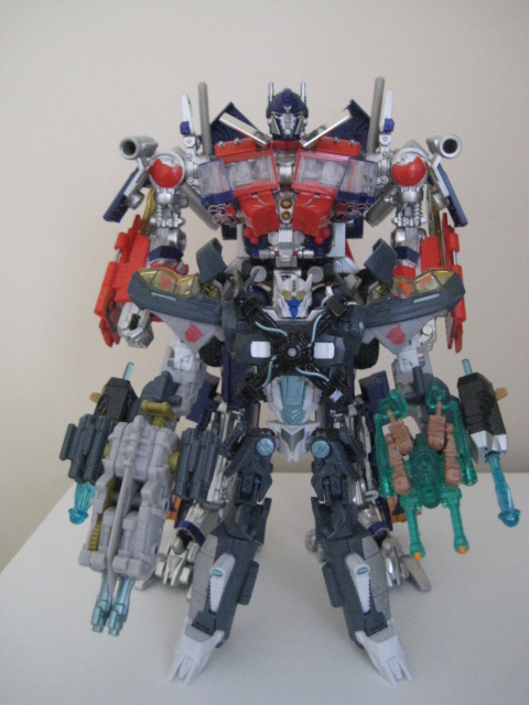 ChCse's blog: Toy Review: Transformers ROTF RA-24 Buster Optimus Prime